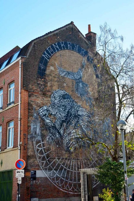 Monkey Bird Crew in Lille, France and Their Largest Monkey/Bird Stencil ...