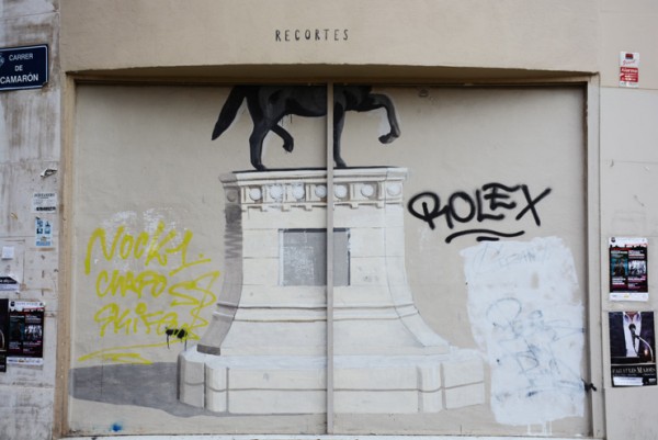 ESCIF Reflects Us Back With a Dry Humor in Valencia | Brooklyn Street Art