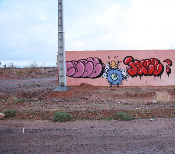 Where Graffiti Art Is The Rose of The Desert : Spraying Outside the ...