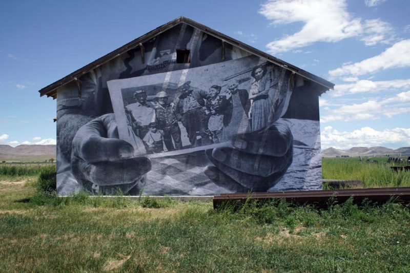 Chip Thomas “La Isla Memory Project” in a One-Room Schoolhouse ...