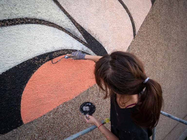 Lucy McLauchlan Naturally in London | Brooklyn Street Art
