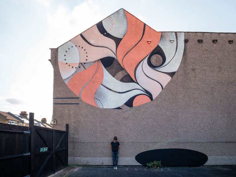 Lucy McLauchlan Naturally in London | Brooklyn Street Art